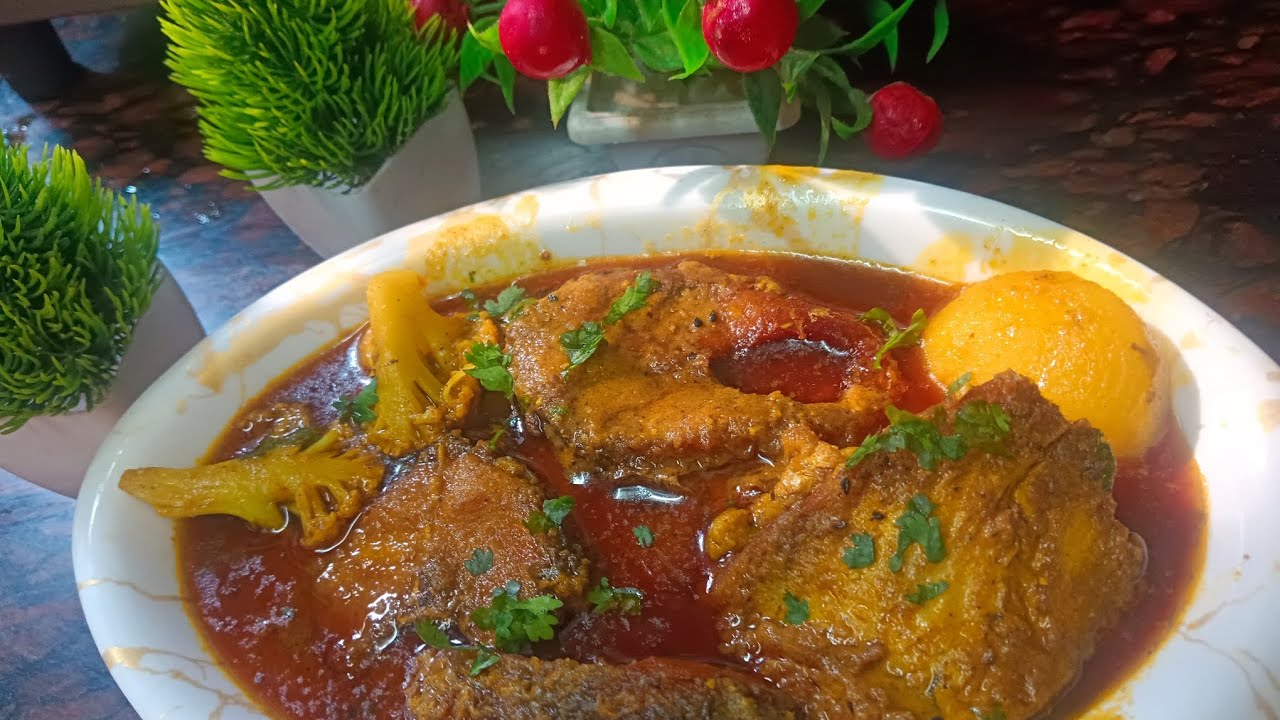 Ful gobhi Aloo Fish Curry Recipe 🤤😋 very easy and tasty recipe,🧑🏻‍🍳 ...