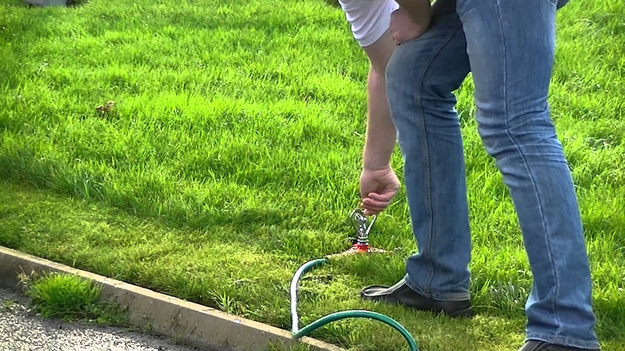 Water Sprinkler (Spinner) - YouTube