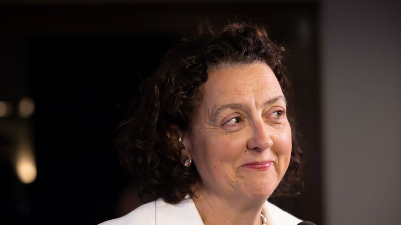 Australia's number one 'mask Karen' Monique Ryan wants to be prime ...