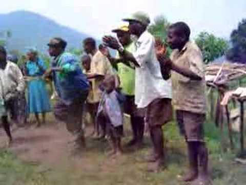 Pygmy People singing and dancing - YouTube
