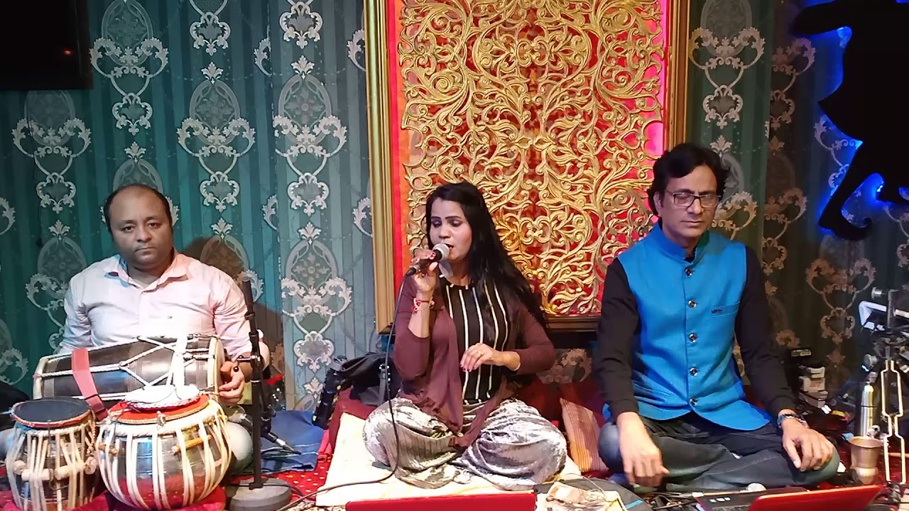 Meri Sanson Ko Jo Mahka Rahi Hai Live Sung by Lata Sonie Ji Nd Harish ...