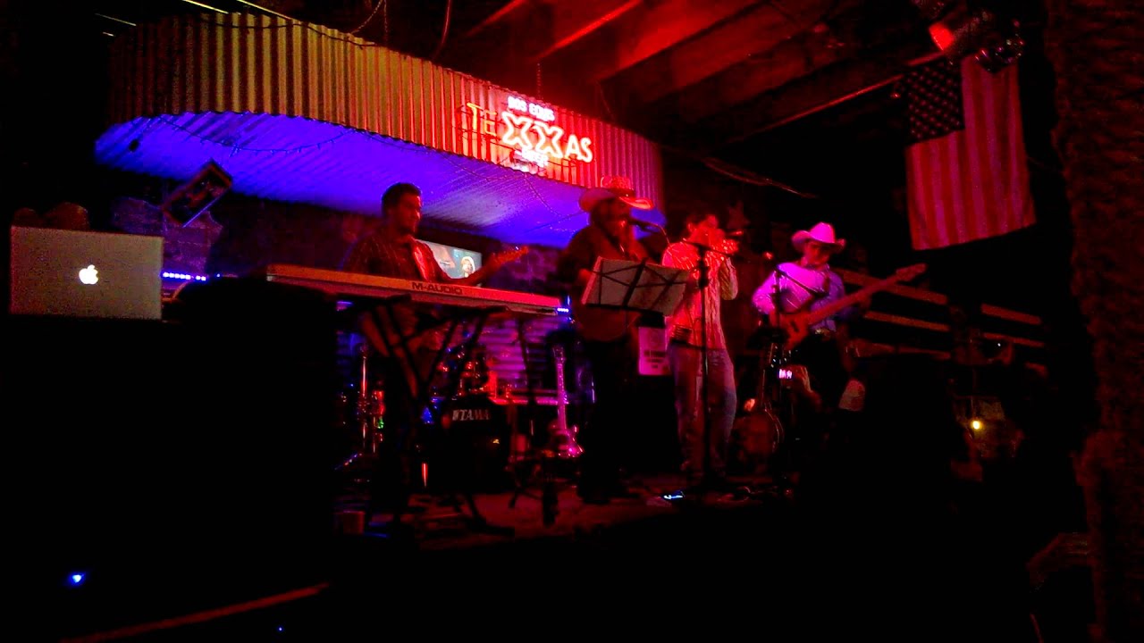 JERONIMO COUNTRY MUSIC-RING OF FIRE - YouTube