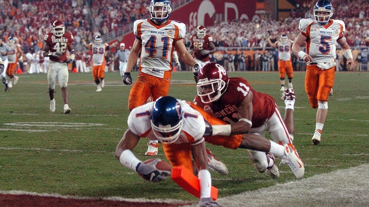 Greatest Teamwork Plays In Football History! - YouTube