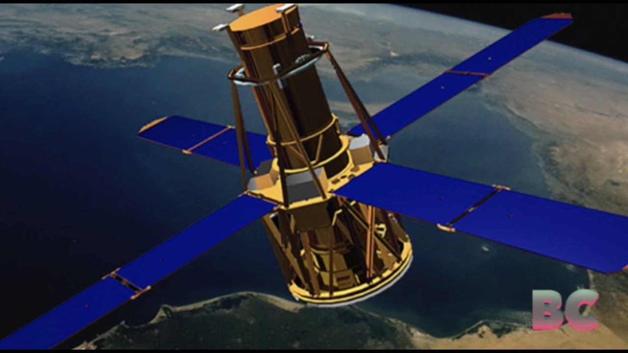 AP: Old NASA satellite falling to Earth, risk of danger ‘low’ - YouTube