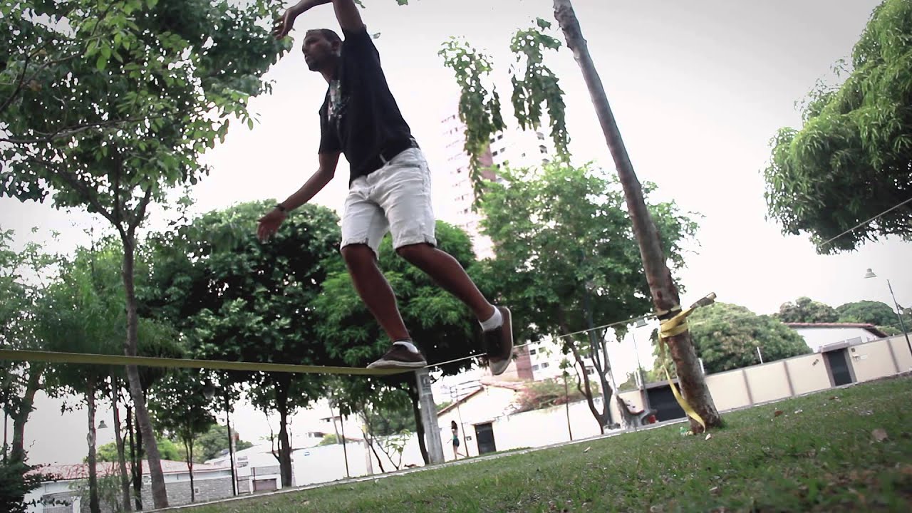 Slackline clip - YouTube