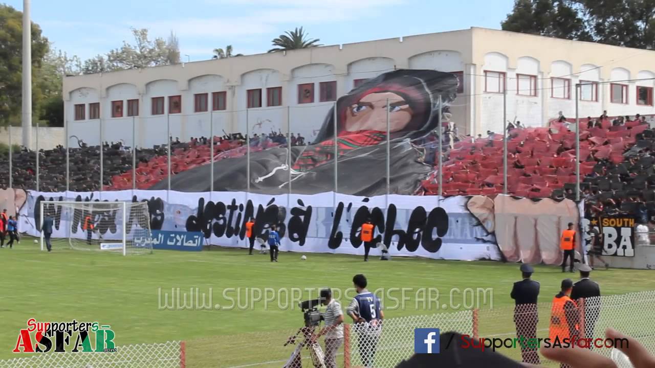 | AS.FAR vs FUS : tifo des Black Army | 25/04/2015 | - YouTube