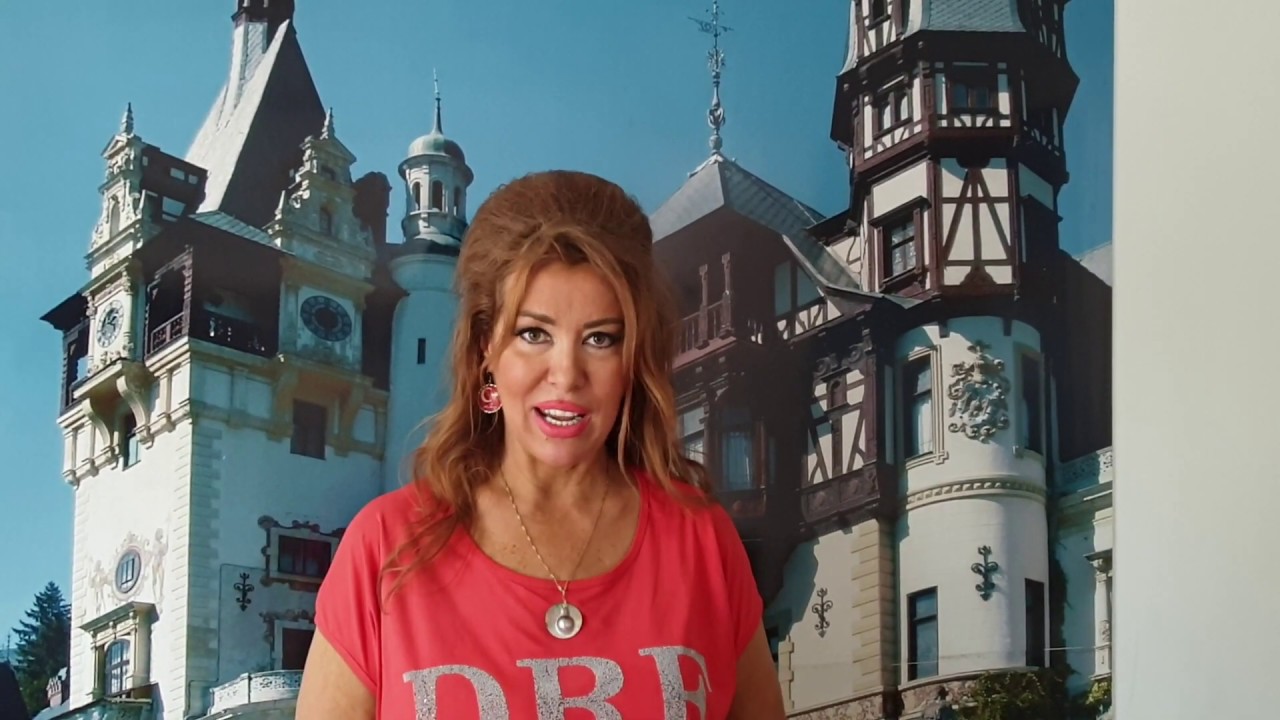 Corina Martin - Vizitati din nou Bucovina! - YouTube