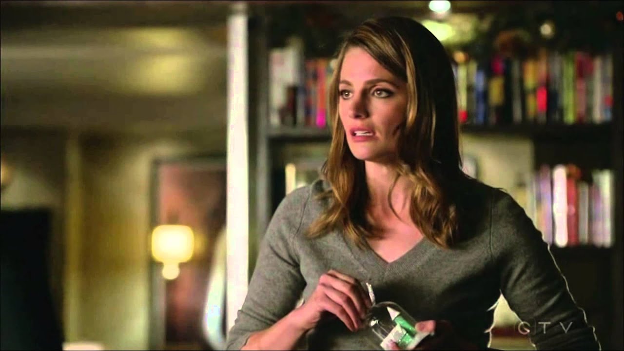 CASTLE - 7X10 Kate and Castle family Christmas card - YouTube