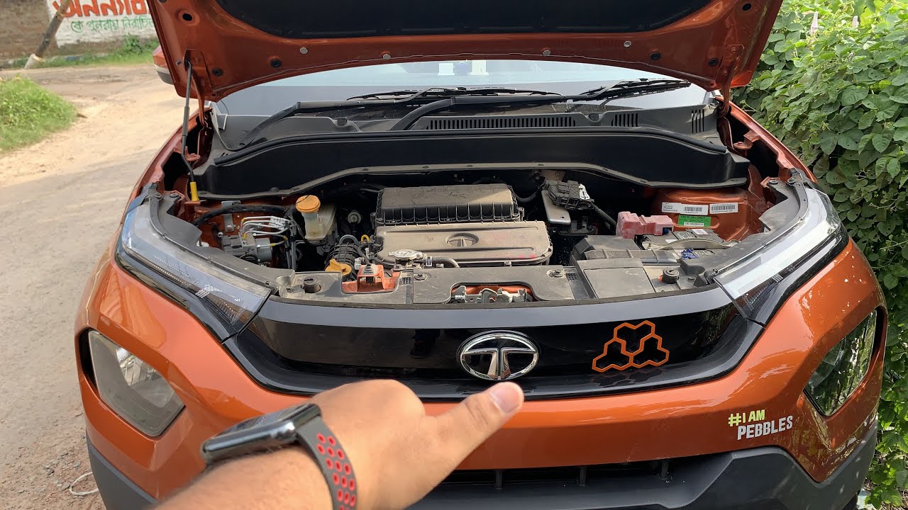 Tata Punch Engine oil Check | ER - YouTube