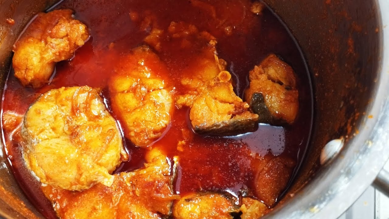 Singhara Fish Salan banane ki Easy Recipe Healthy - YouTube