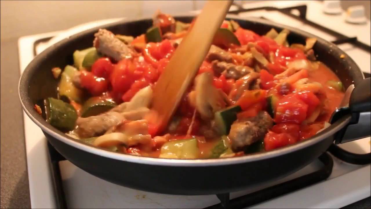 RECETTE : Semoule aux légumes - YouTube