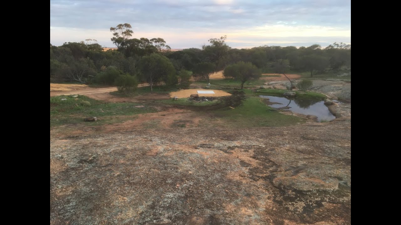 Petrudor Rocks - Dalwallinu - YouTube