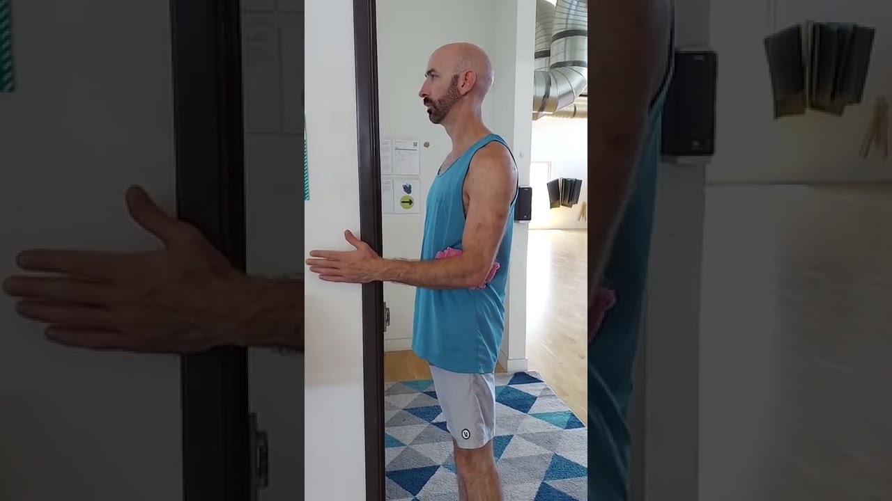 Standing Submaximal Isometric Shoulder Internal Rotation at Wall - YouTube