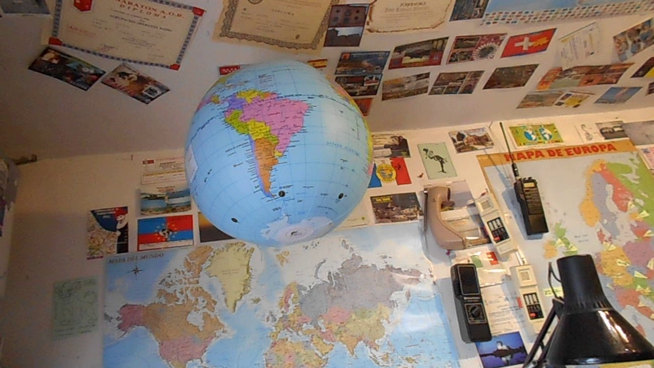 HAM SHACK EB4AYB - YouTube