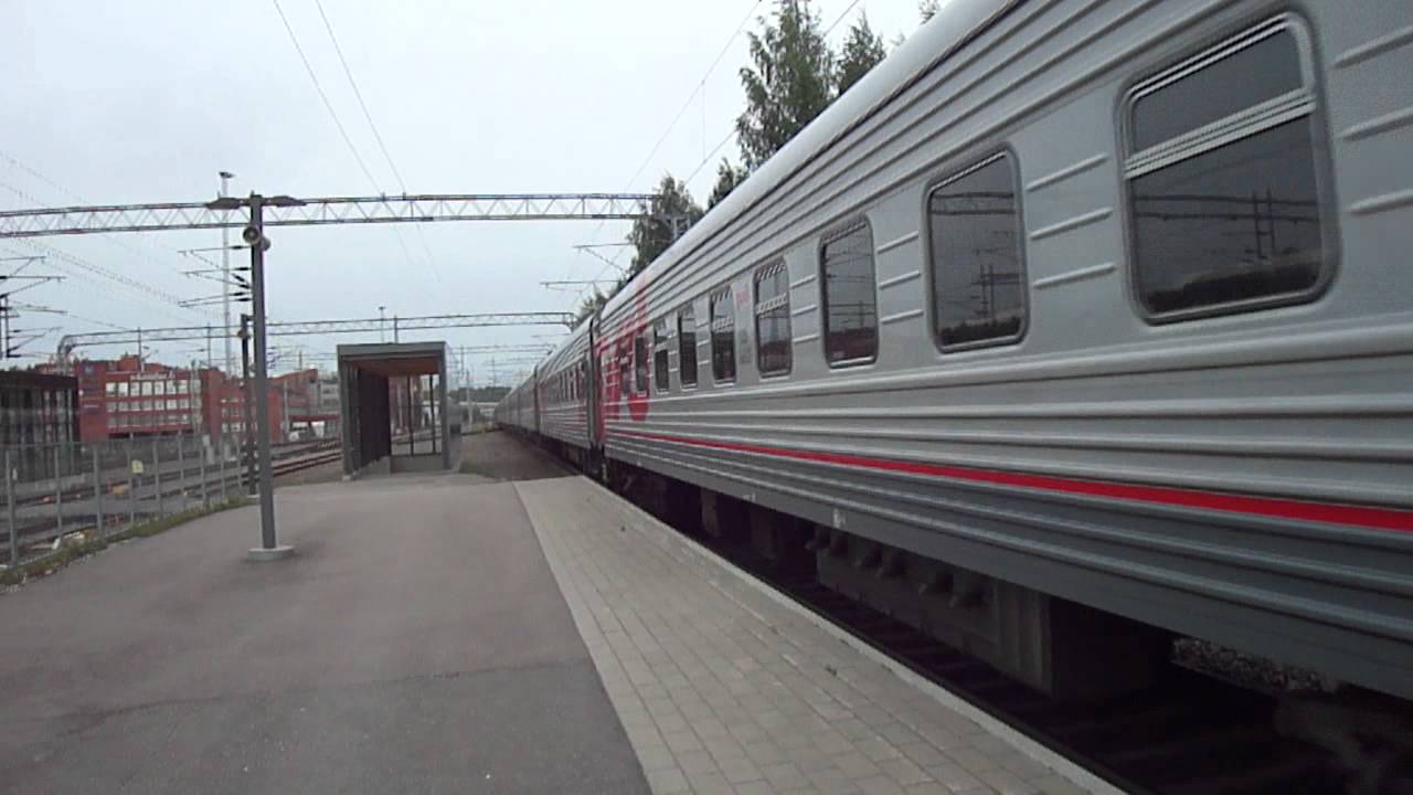 Russian express train 31 (Tolstoy) hauled by 2 Sr1-locomotives departs ...