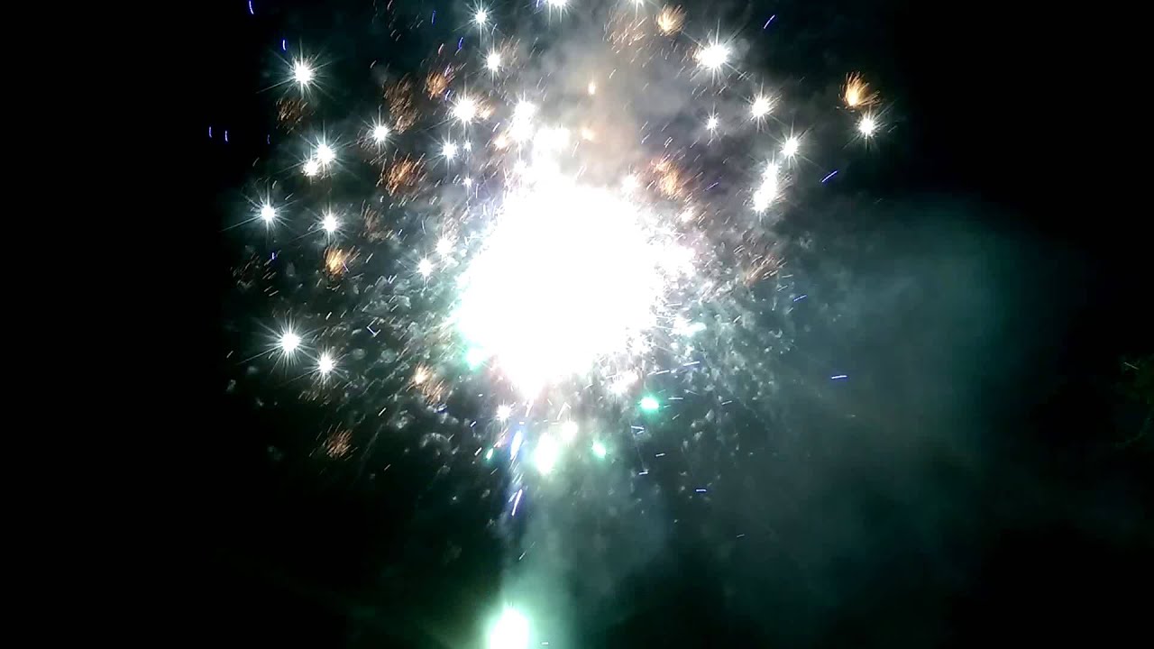 Mid Air Mayhem Firework - YouTube