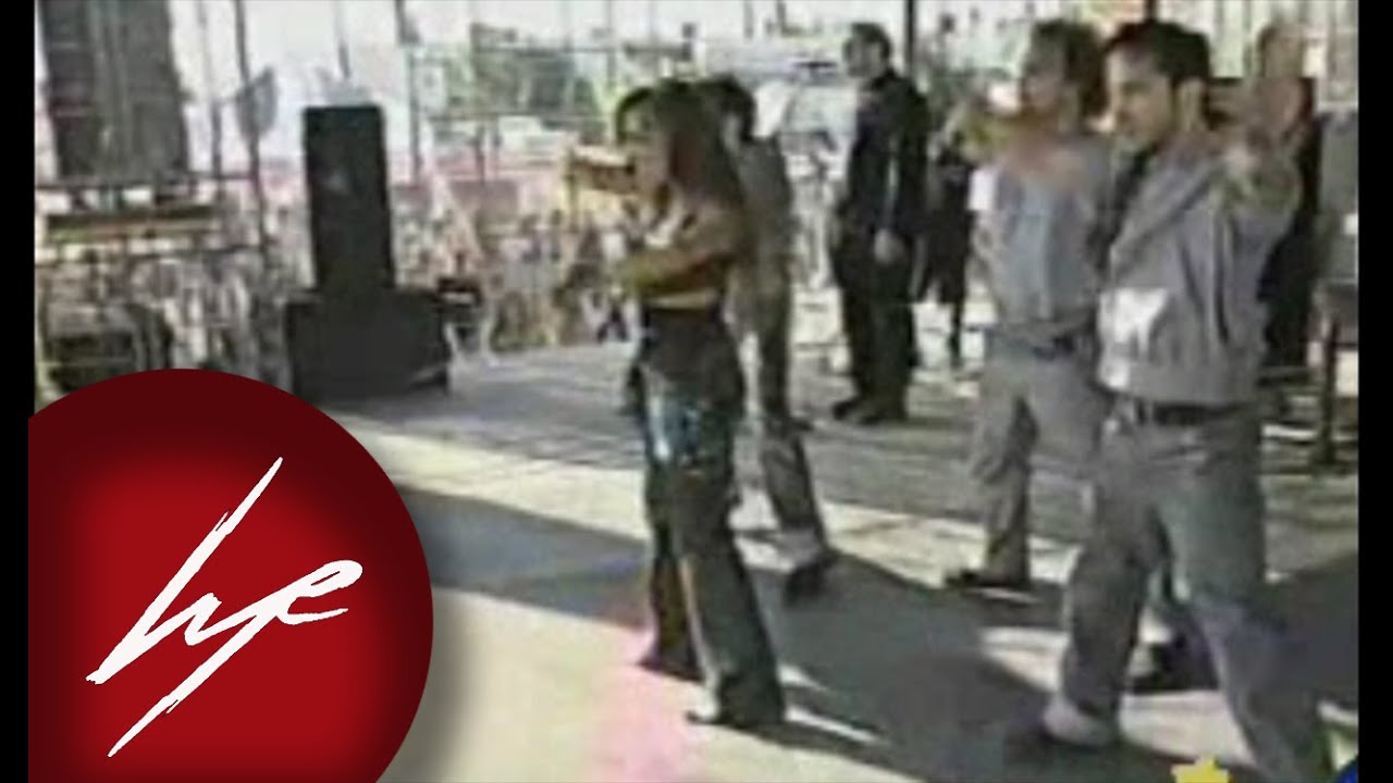 Fey- "Fiestas Patrias, Chicago " (Vertigo 2002 - YouTube