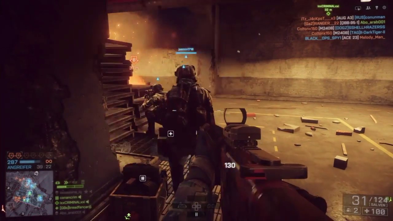Battlefield 4 Medic Revive and Top of the Leaderboard - YouTube