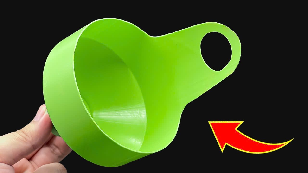 5 Useful Plastic Bottle Hacks That Everyone Should Know | Tips Secret ...