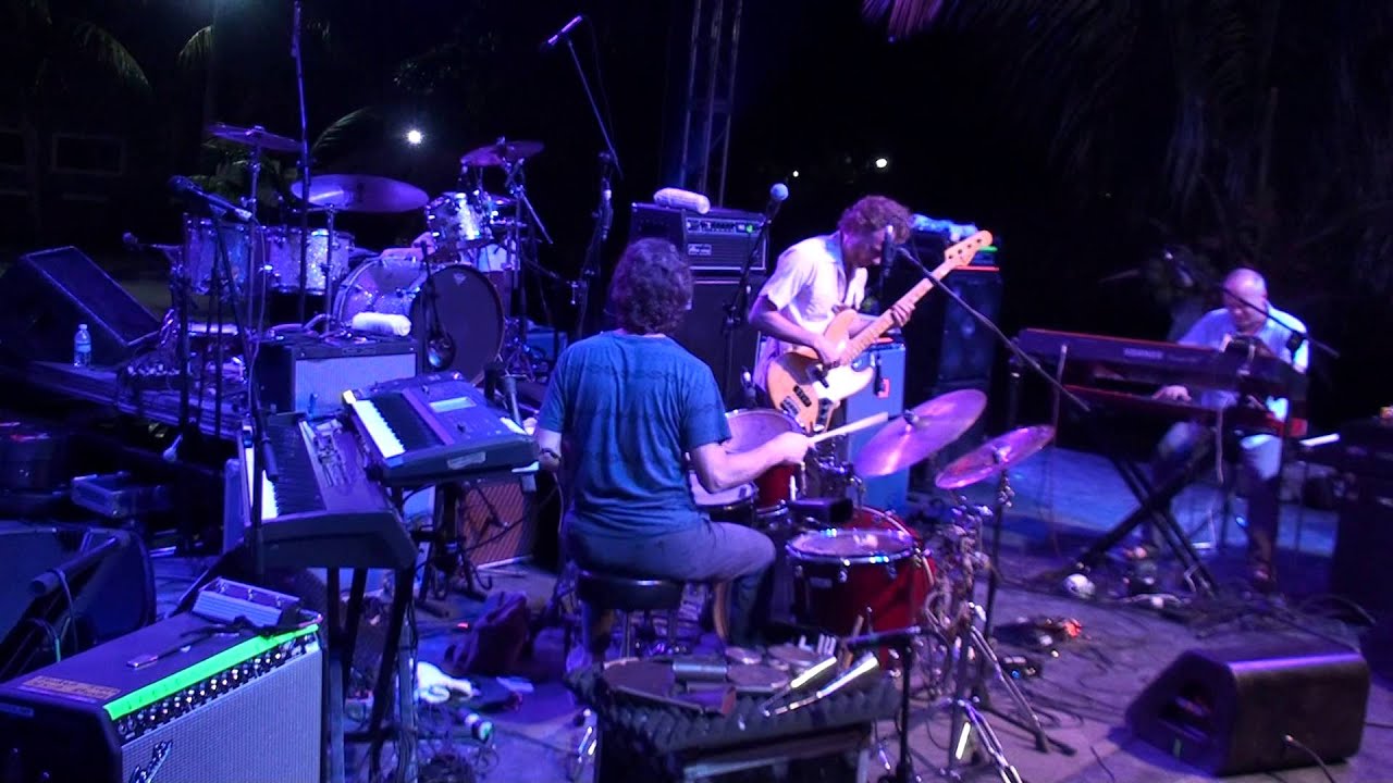 Medeski Martin and Wood - full set - 1-12-16 Runaway Bay, Jamaica HD ...
