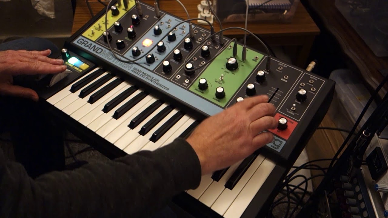 Moog - Funky Grandmother - YouTube