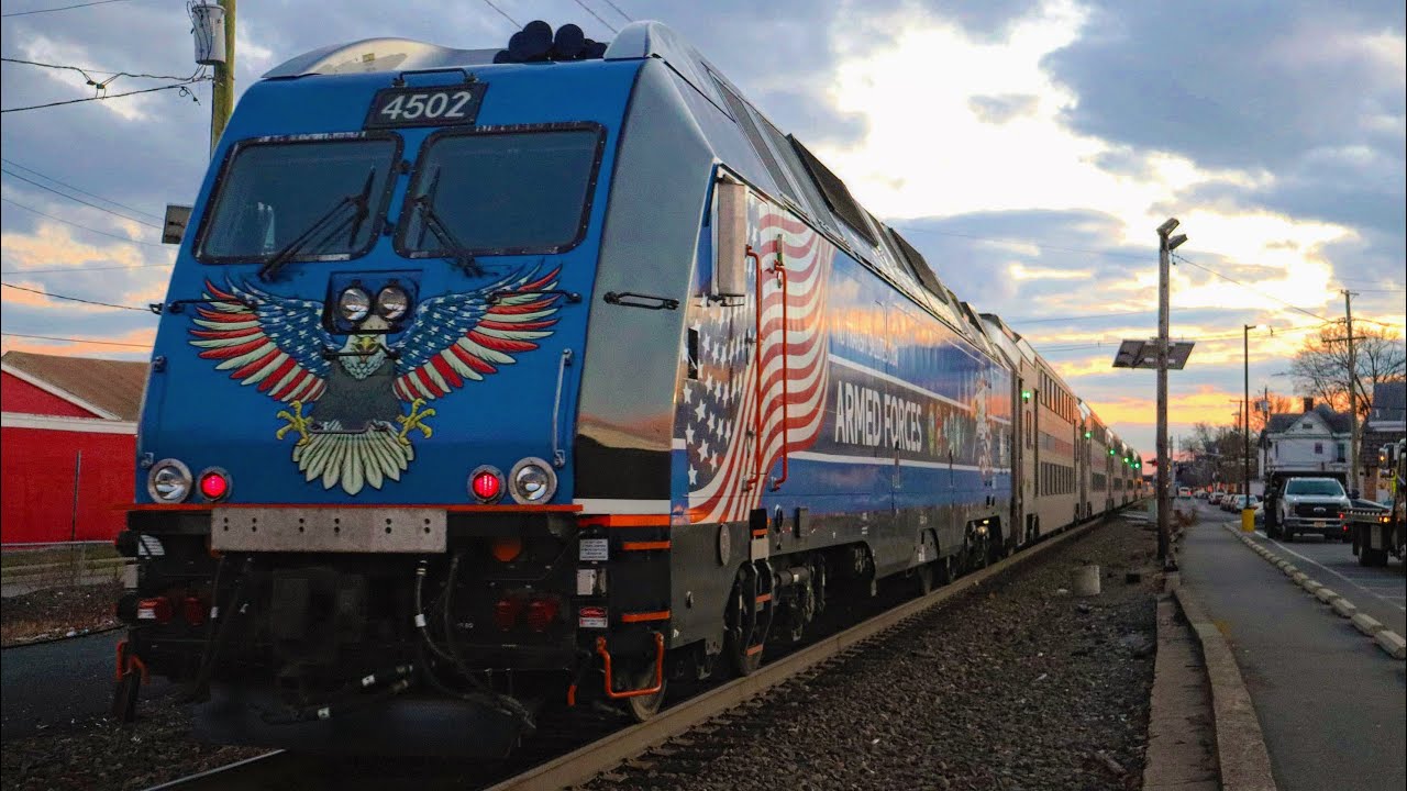 Awesome Railfanning Freight & Passenger Rail on a North Jersey Evening ...