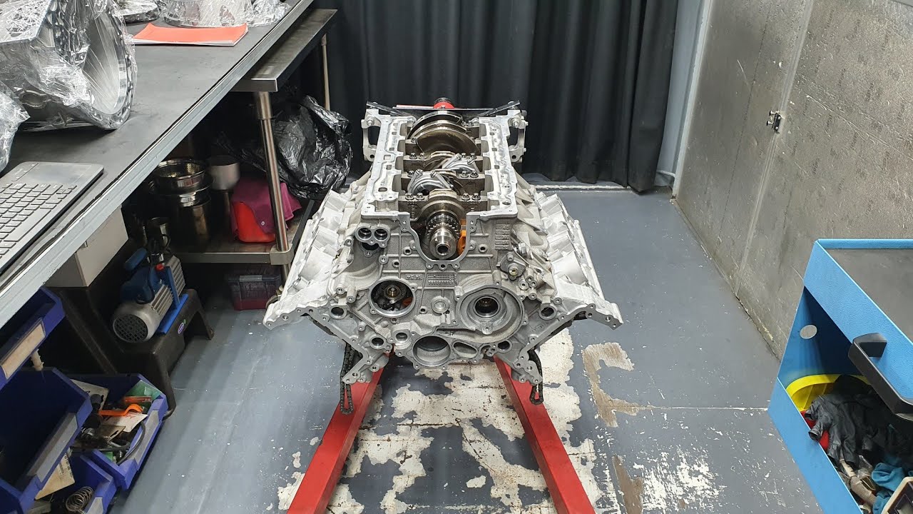 M177 engine rebuild for USA customer (part 2) - YouTube