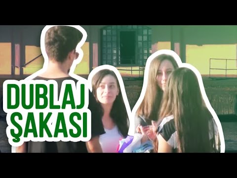 Amerikan Dublajı İle Adres Sormak - Kamera Şakası