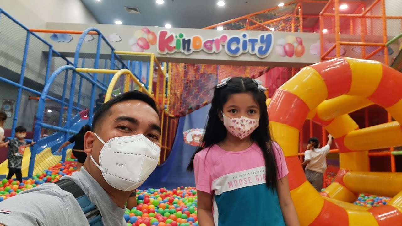 Amazing playtime at Kinder City 🥰😍🤩 - YouTube