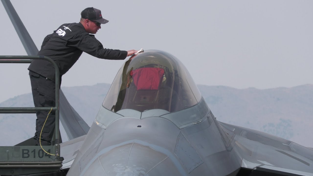 Preflight F/A-18 and F-22. Guy jumps inside Jet Intake. 2022 - YouTube