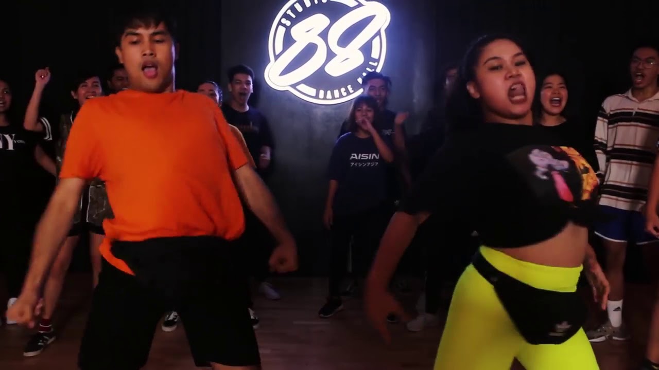 Studio88 | Tubs x Roygie Choreography | Mata Batida by Assi ft Rayvanny ...