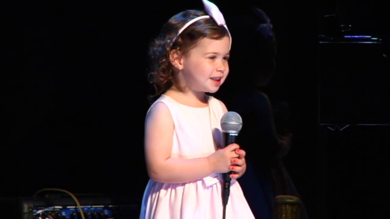 3 year-old, Aria, singing "Good Ship Lollipop" 6/4/17 - YouTube