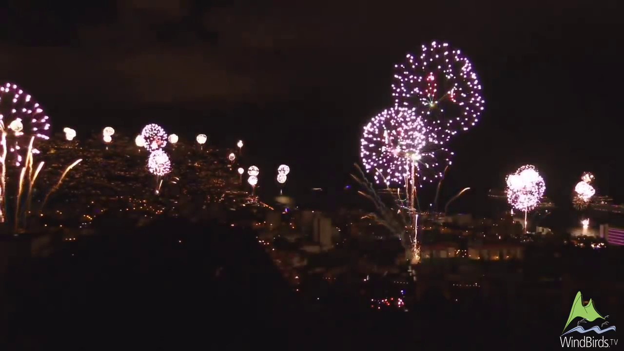 Madeira New Year Fireworks 2017 HD 3D - YouTube