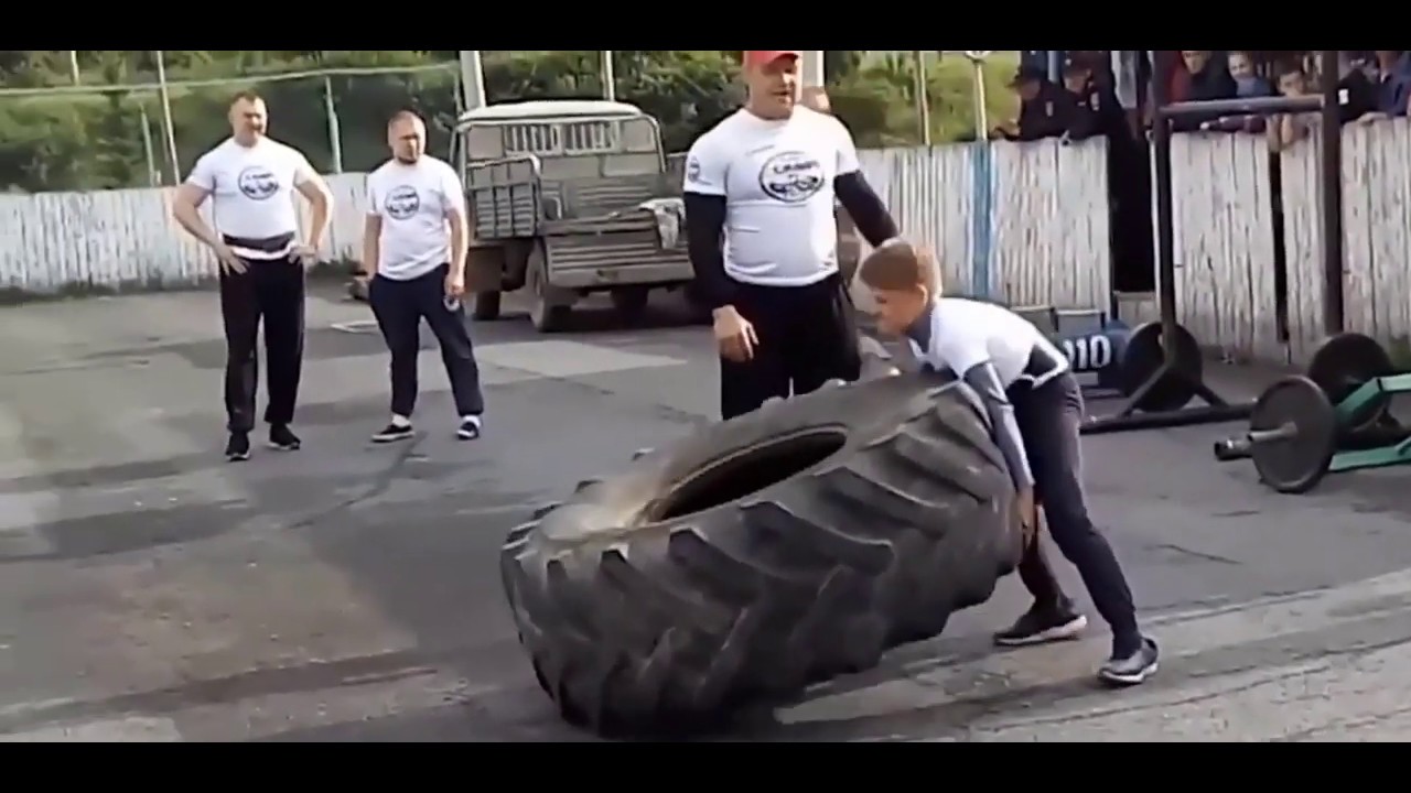 11-YEAR-OLD 'STRONGMAN' PULLS CARS AND FLIPS TRACTOR TYRES - YouTube