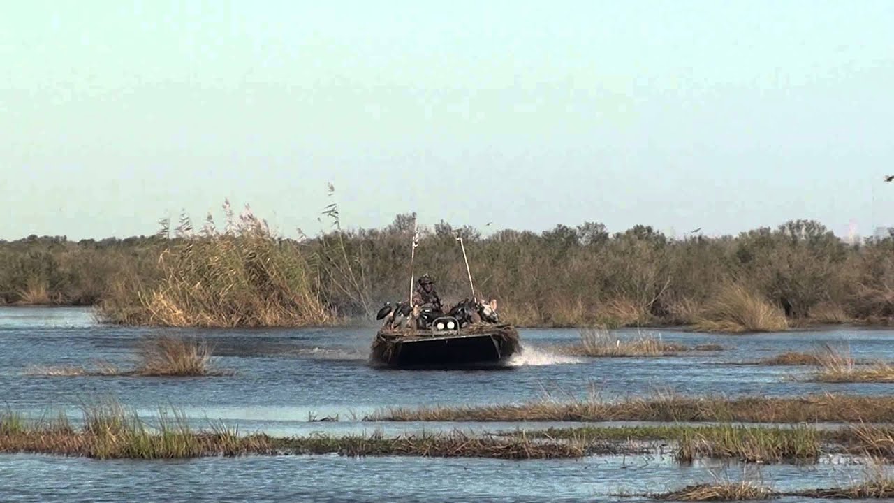 Gator Trax Marsh Series...in the marsh - YouTube