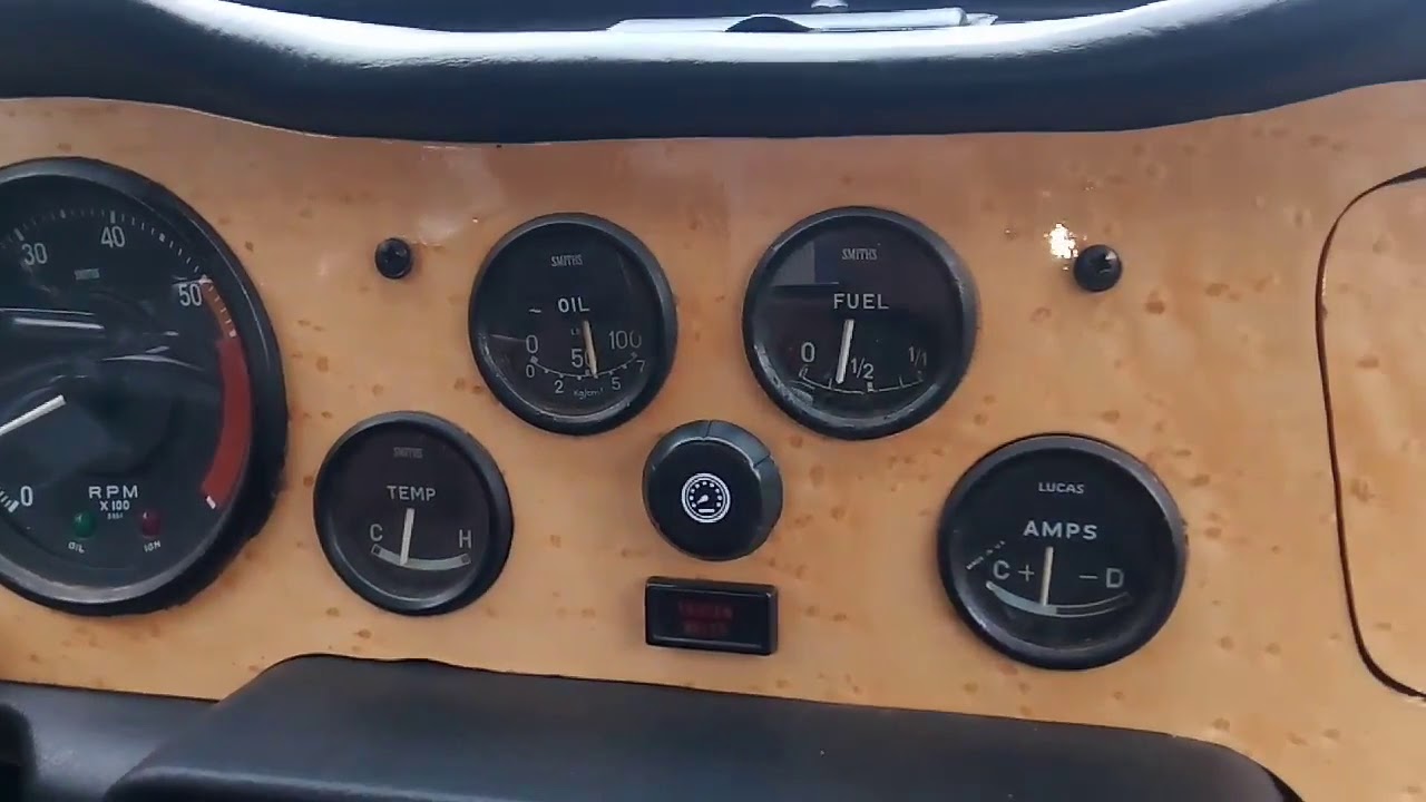 1972 TR6 Gauges - YouTube