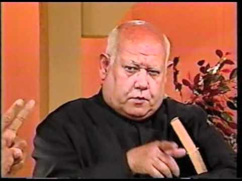 boberto y el cura.mov - YouTube