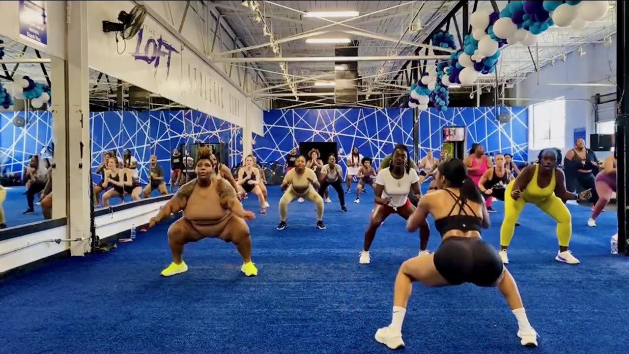 40 MIN DANCE CARDIO | TWERK FITNESS | FUN CARDIO | BURN UP TO 500+ - YouTube