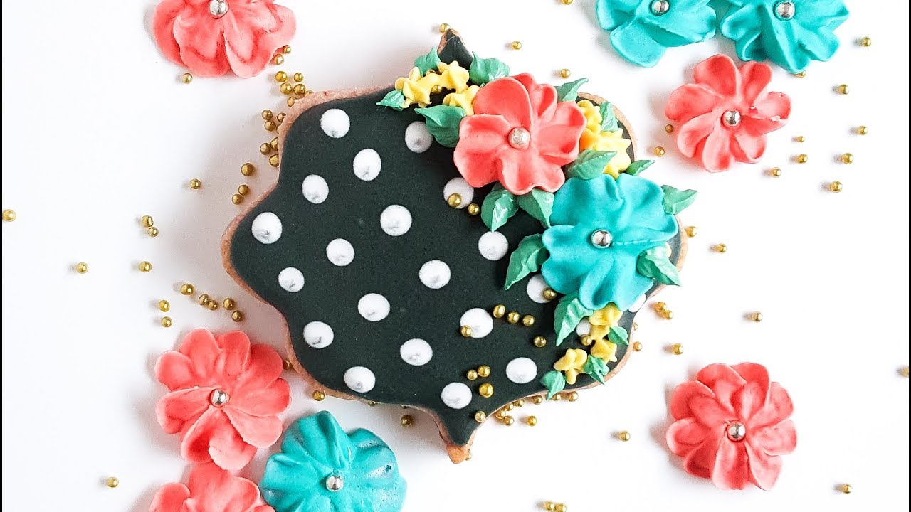 Polka Dot Royal Icing Cookie Tutorial- Rosie's Dessert Spot - YouTube