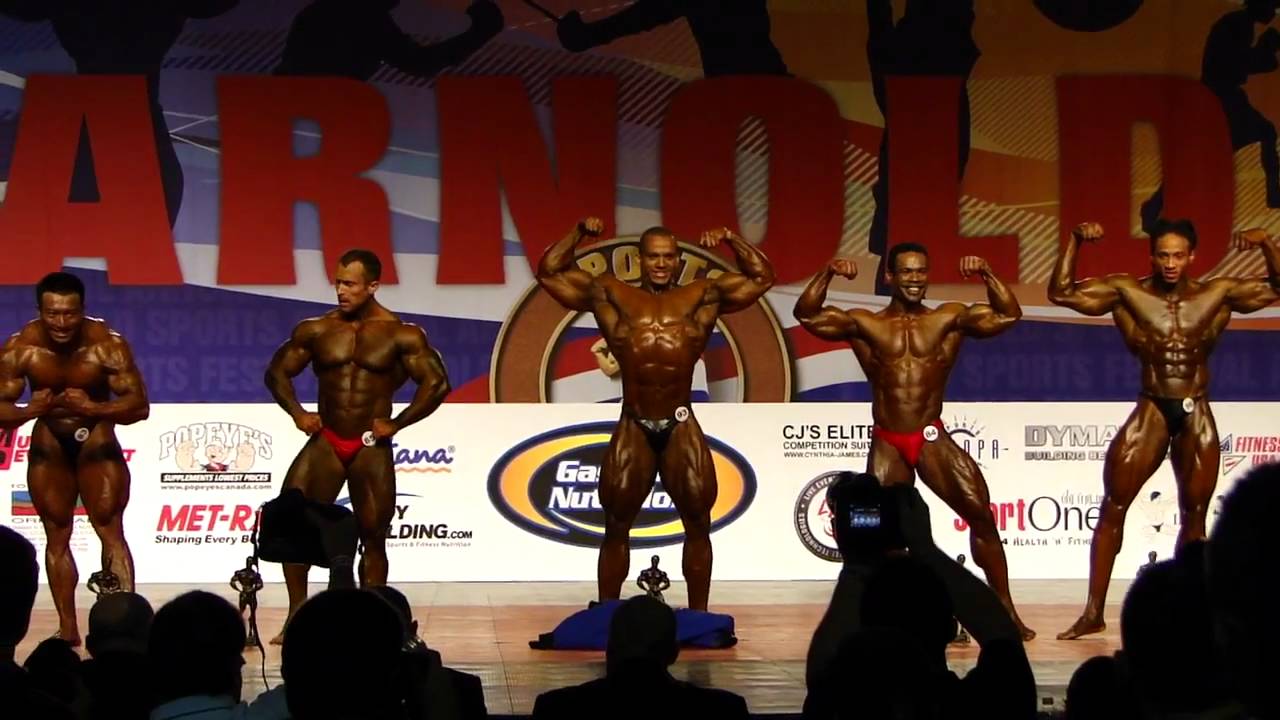 Jaffy So Prize-giving - 2011 Arnold Amateur IFBB International ...