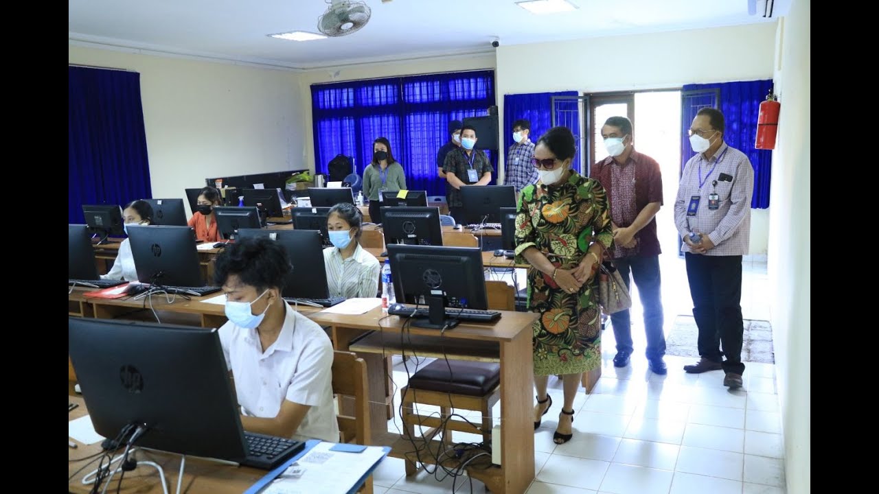 Tetap Patuhi Prokes, Unud Gelar UTBK SBMPTN 2021 - YouTube