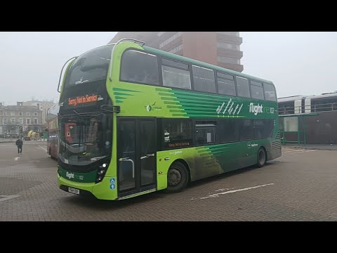 Bus Spotting in Watford Flightline Enviro400MMC 609 PS64OXF Route 724 ...