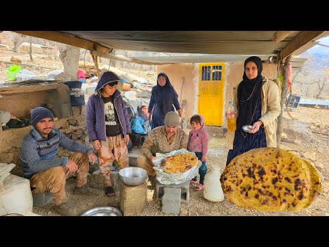 Nomadic Life: Baking Special Nomadic Bread in Winter🥖 | Nomadic Cooking Under the Ashes 🌋
