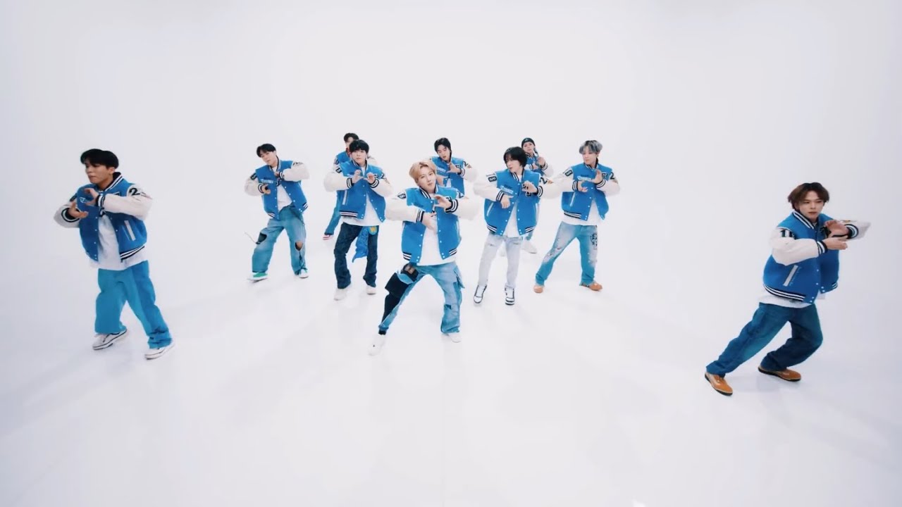 BACON - ‘BOMB (KABOOM ver.)’ WHITE DANCE PERFORMANCE VIDEO - YouTube