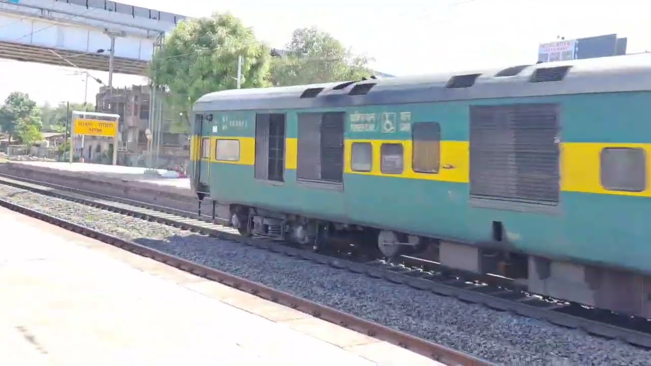 HIGH SPEED TRAIN VIDEO | PART 1| INDIAN RAILWAY - YouTube