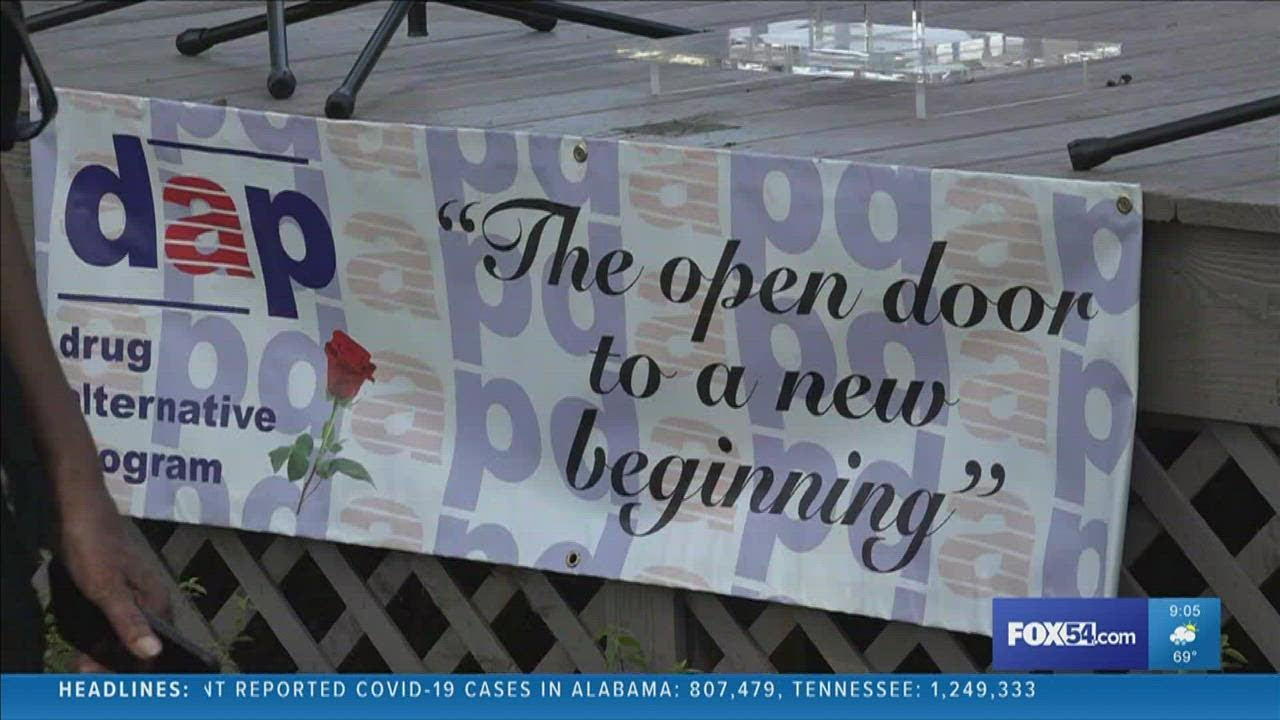 Huntsville's Drug Alternative Program expands recovery home - YouTube
