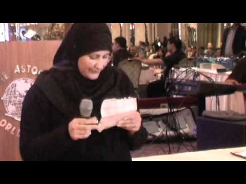 first muslim police officer with hijab - YouTube