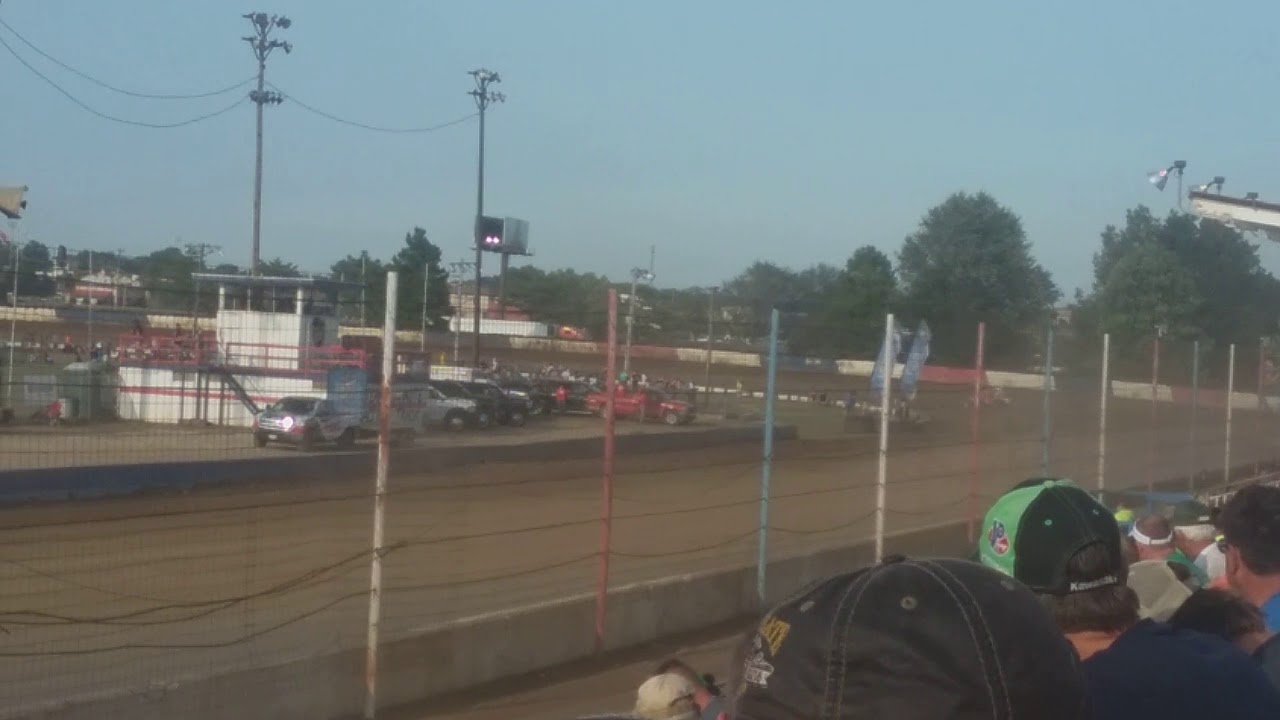 Harley Burns USAC Qualifying at Terre Haute - YouTube