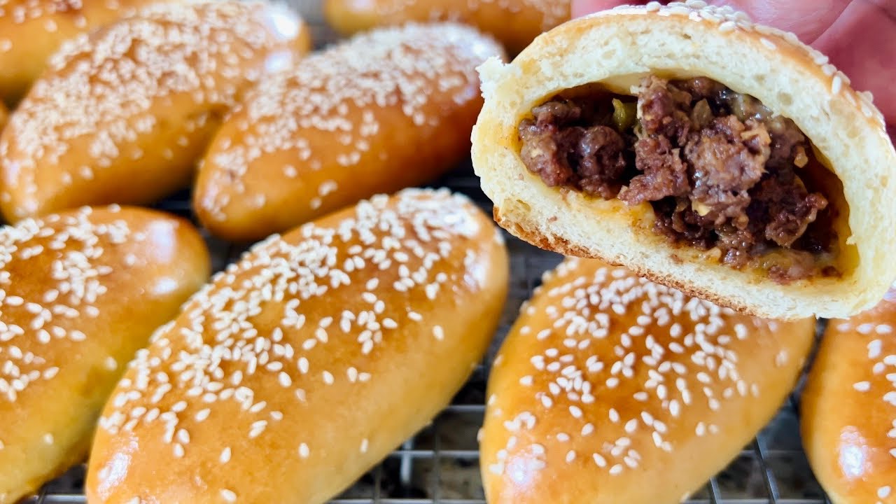 Cheeseburger Buns / How To Make Cheeseburger Buns / Stuffed ...