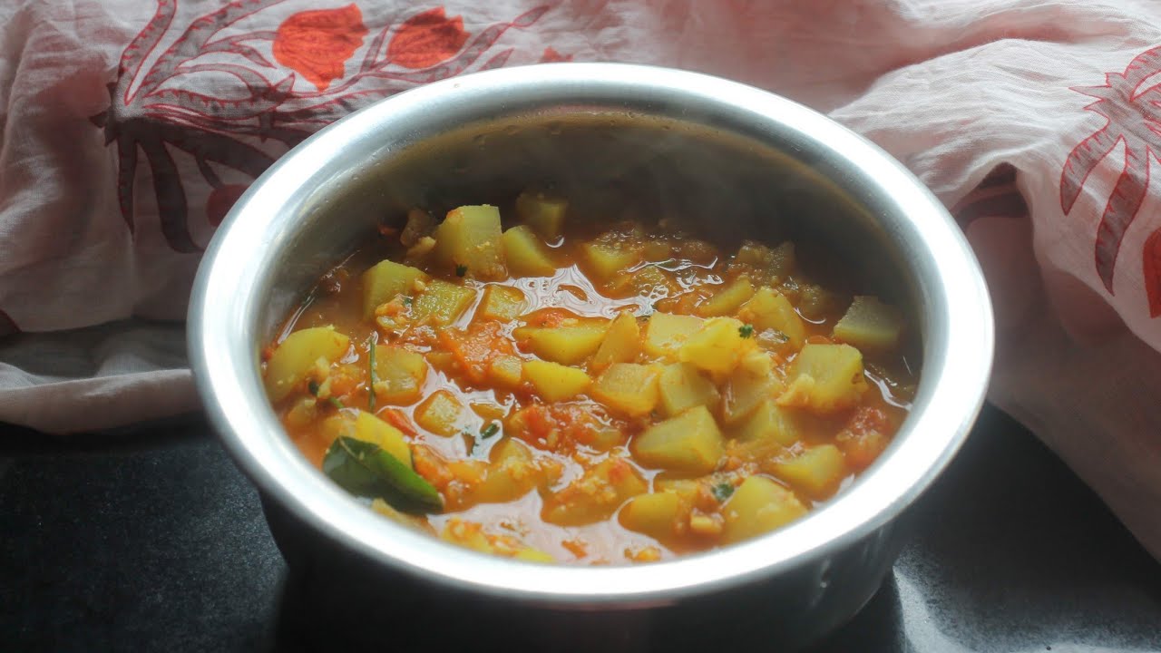 Dudhi Ki Sabzi/Lauki Sabzi/Bottle gourd Spicy Tasty Recipe - YouTube